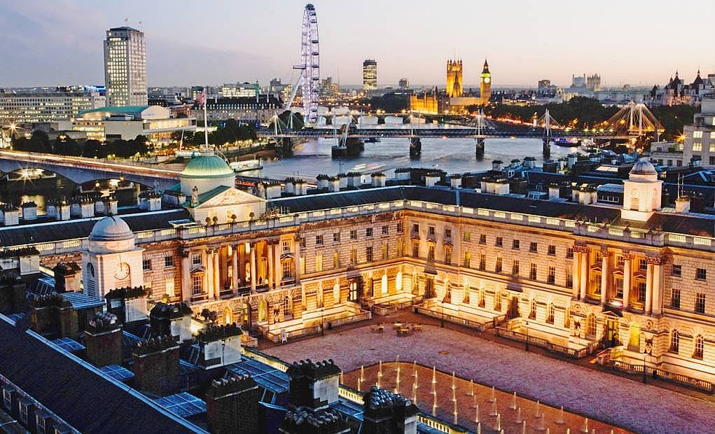 One Tower Bridge is apartments in Southwark in London
