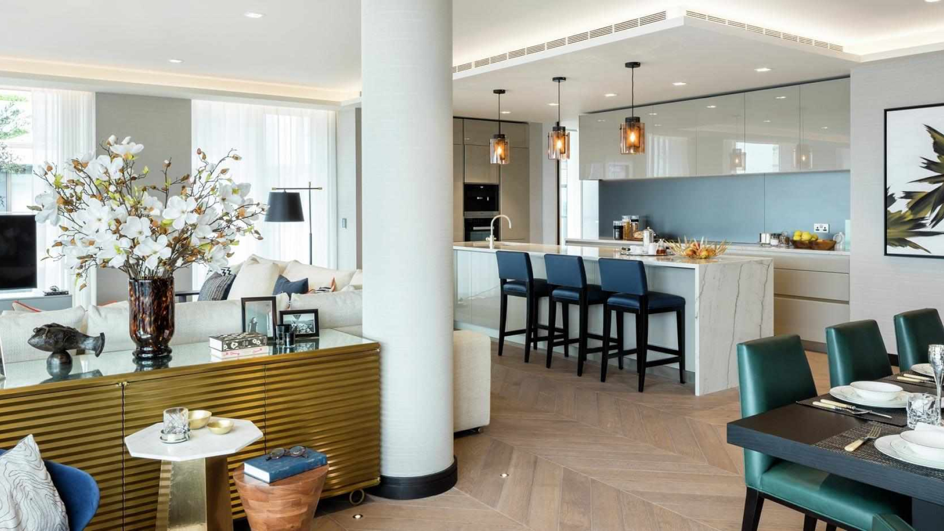 One Tower Bridge is apartments in Southwark in London